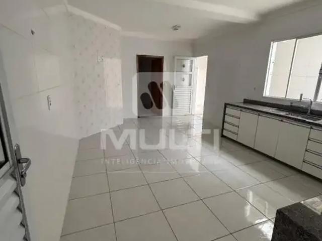 Casa / Sobrado para Venda em Uberlândia/MG Copacabana 3 Quartos