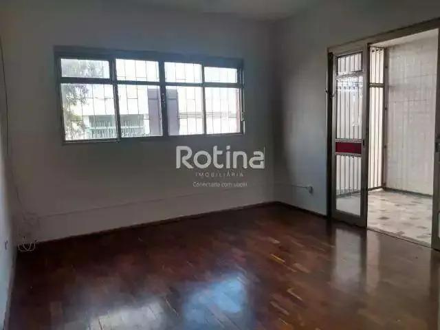 Casa / Sobrado para Venda em Uberlândia/MG Cazeca 4 Quartos