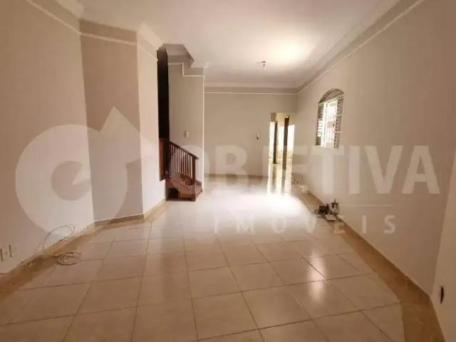 Casa / Sobrado para Venda em Uberlândia/MG Centro 3 Quartos
