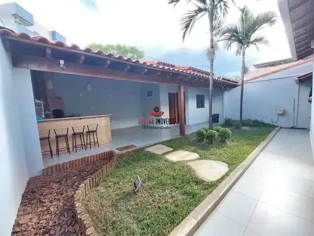 Casa / Sobrado para Venda em Uberlândia/MG Chácaras Tubalina e Quartel 3 Quartos