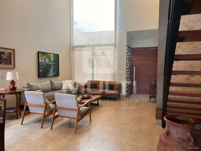 Casa / Sobrado para Venda em Uberlândia/MG City Uberlândia 4 Quartos