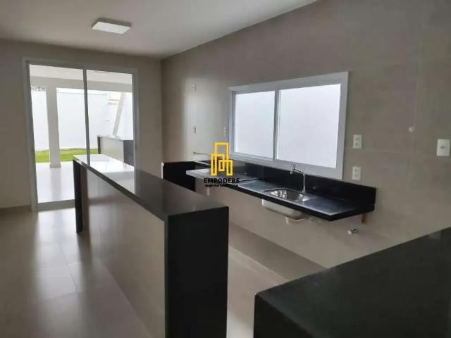 Casa / Sobrado para Venda em Uberlândia/MG Cidade Jardim 4 Quartos