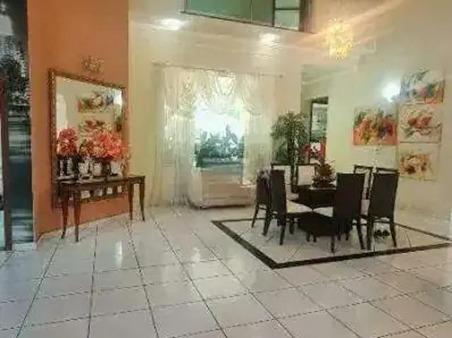 Casa / Sobrado para Venda em Uberlândia/MG Cidade Jardim 4 Quartos