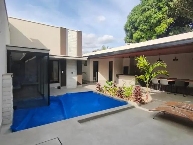 Casa / Sobrado para Venda em Uberlândia/MG Cidade Jardim 4 Quartos