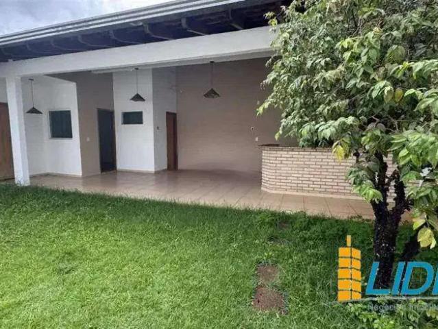 Casa / Sobrado para Venda em Uberlândia/MG Cidade Jardim 4 Quartos