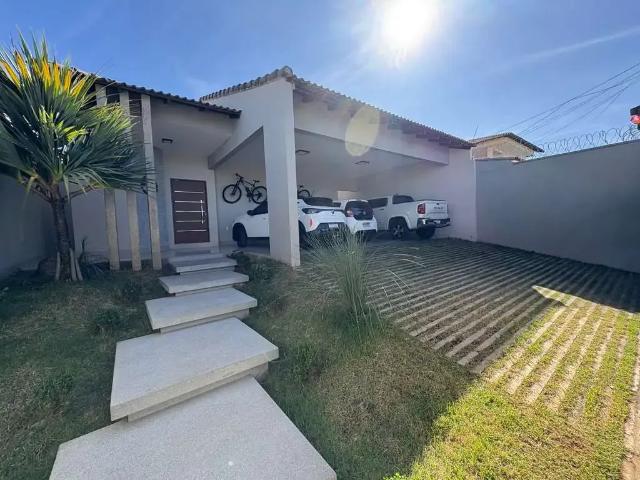 Casa / Sobrado para Venda em Uberlândia/MG Cidade Jardim 4 Quartos