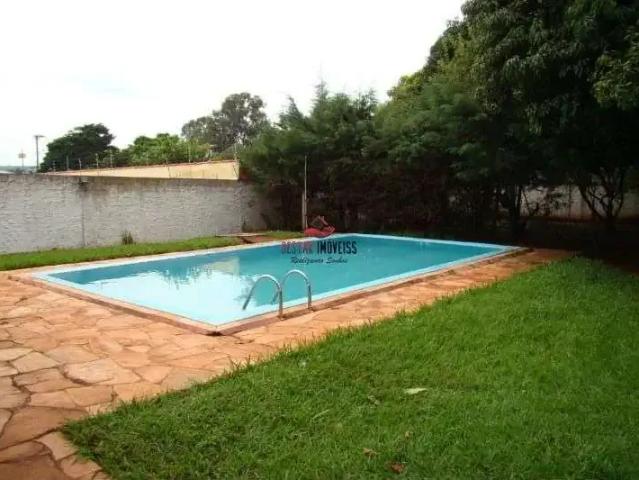 Casa / Sobrado para Venda em Uberlândia/MG Cidade Jardim 4 Quartos