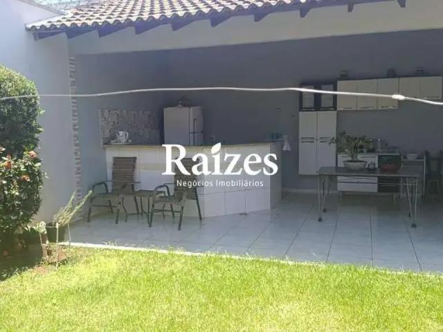 Casa / Sobrado para Venda em Uberlândia/MG Cidade Jardim 4 Quartos