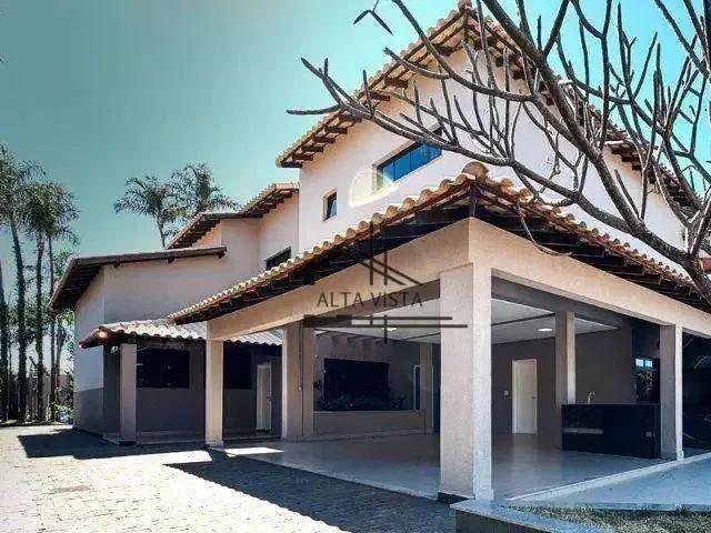 Casa / Sobrado para Venda em Uberlândia/MG Cidade Jardim 5 Quartos