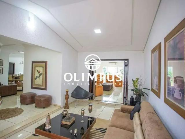 Casa / Sobrado para Venda em Uberlândia/MG Cidade Jardim 5 Quartos