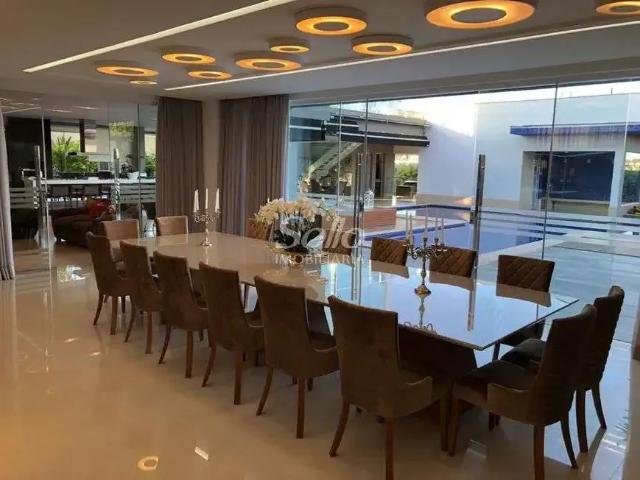 Casa / Sobrado para Venda em Uberlândia/MG Cidade Jardim 6 Quartos