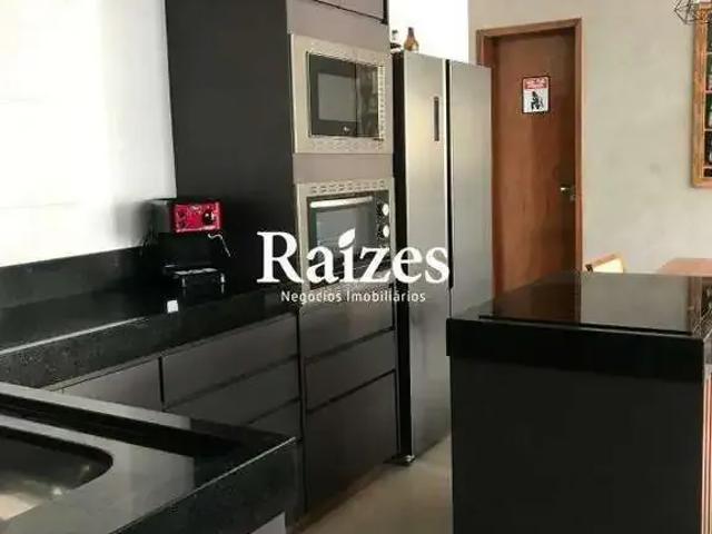 Casa / Sobrado para Venda em Uberlândia/MG Cidade Jardim 2 Quartos