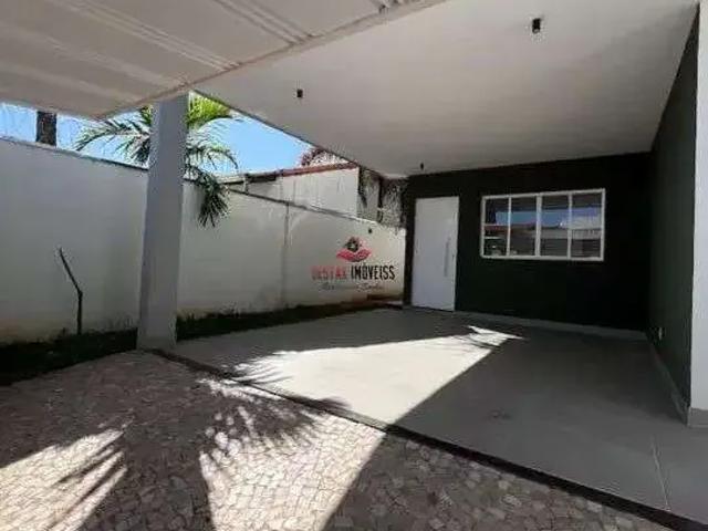 Casa / Sobrado para Venda em Uberlândia/MG Cidade Jardim 2 Quartos