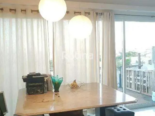Casa / Sobrado para Venda em Uberlândia/MG Cidade Jardim 2 Quartos