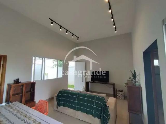 Casa / Sobrado para Venda em Uberlândia/MG Cidade Jardim 2 Quartos