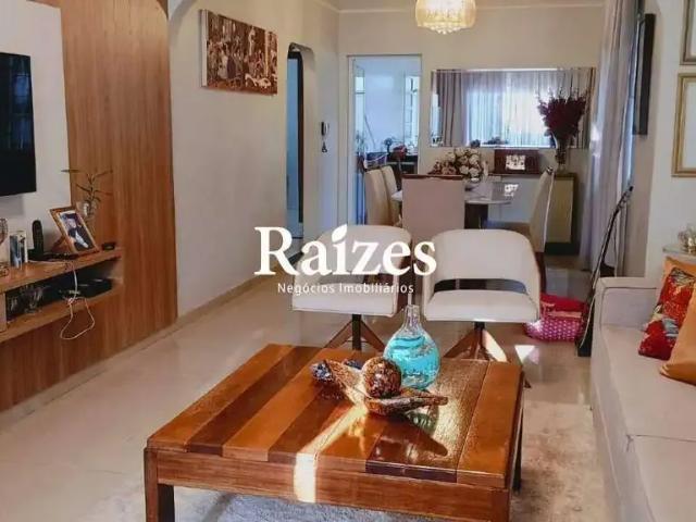 Casa / Sobrado para Venda em Uberlândia/MG Cidade Jardim 3 Quartos