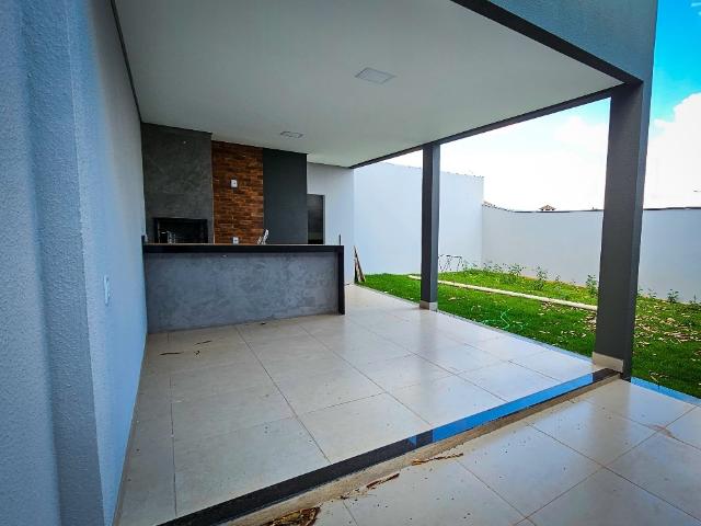 Casa / Sobrado para Venda em Uberlândia/MG Cidade Jardim 3 Quartos
