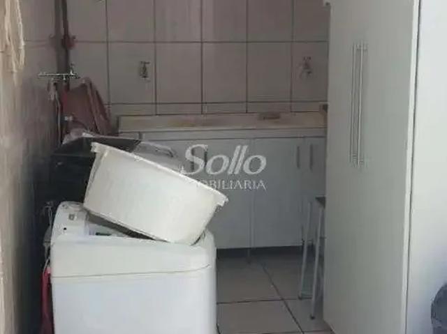 Casa / Sobrado para Venda em Uberlândia/MG Cidade Jardim 3 Quartos