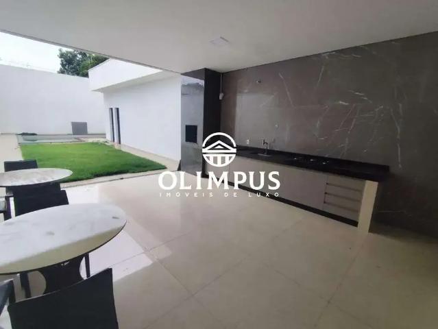 Casa / Sobrado para Venda em Uberlândia/MG Cidade Jardim 3 Quartos