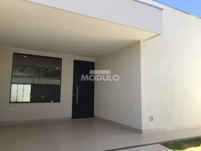 Casa / Sobrado para Venda em Uberlândia/MG Cidade Jardim 3 Quartos
