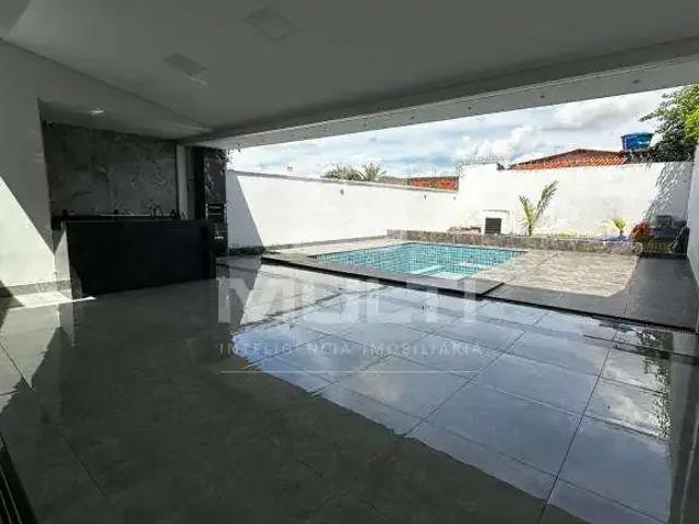Casa / Sobrado para Venda em Uberlândia/MG Cidade Jardim 3 Quartos