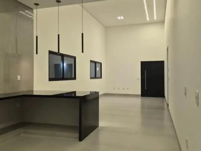Casa / Sobrado para Venda em Uberlândia/MG Cidade Jardim 3 Quartos
