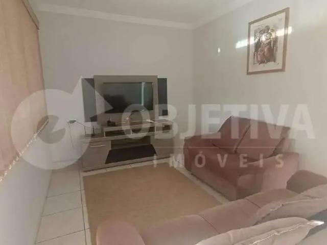 Casa / Sobrado para Venda em Uberlândia/MG Cidade Jardim 3 Quartos