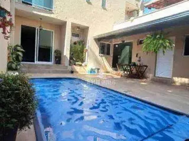 Casa / Sobrado para Venda em Uberlândia/MG Cidade Jardim 3 Quartos