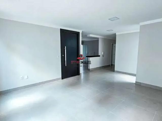 Casa / Sobrado para Venda em Uberlândia/MG Cidade Jardim 3 Quartos