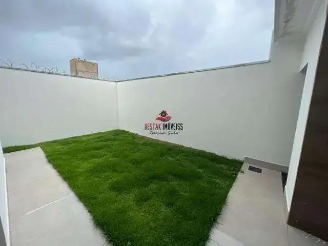 Casa / Sobrado para Venda em Uberlândia/MG Cidade Jardim 3 Quartos
