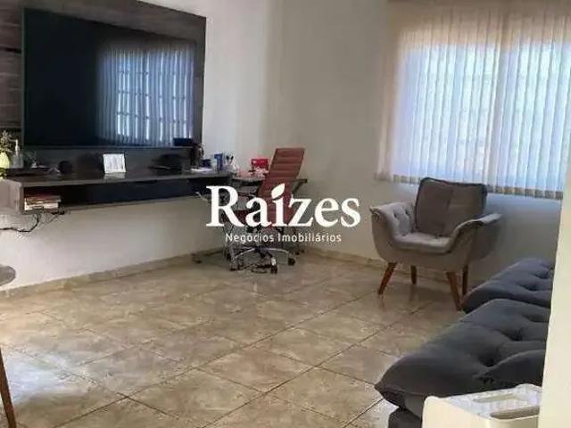 Casa / Sobrado para Venda em Uberlândia/MG Cidade Jardim 3 Quartos