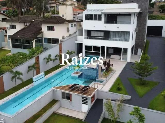 Casa / Sobrado para Venda em Uberlândia/MG Cidade Jardim 3 Quartos