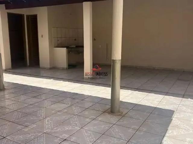 Casa / Sobrado para Venda em Uberlândia/MG Cidade Jardim 3 Quartos