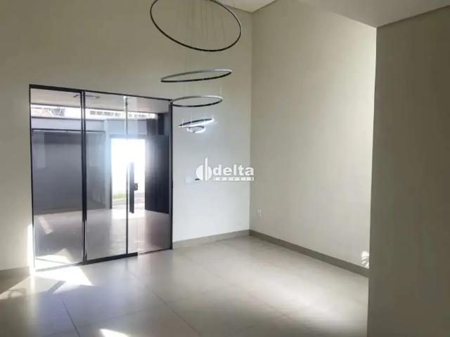 Casa / Sobrado para Venda em Uberlândia/MG Cidade Jardim 3 Quartos
