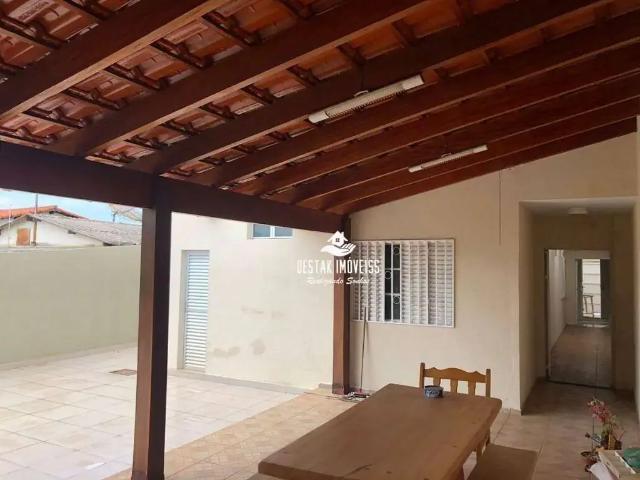 Casa / Sobrado para Venda em Uberlândia/MG Cidade Jardim 3 Quartos