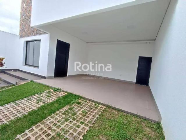Casa / Sobrado para Venda em Uberlândia/MG Cidade Jardim 3 Quartos