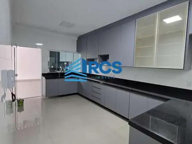 Casa / Sobrado para Venda em Uberlândia/MG Cidade Jardim 3 Quartos