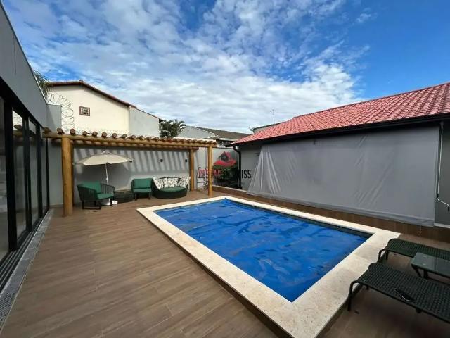 Casa / Sobrado para Venda em Uberlândia/MG Cidade Jardim 3 Quartos