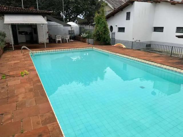 Casa / Sobrado para Venda em Uberlândia/MG Cidade Jardim 3 Quartos