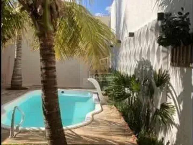 Casa / Sobrado para Venda em Uberlândia/MG Custódio Pereira 3 Quartos