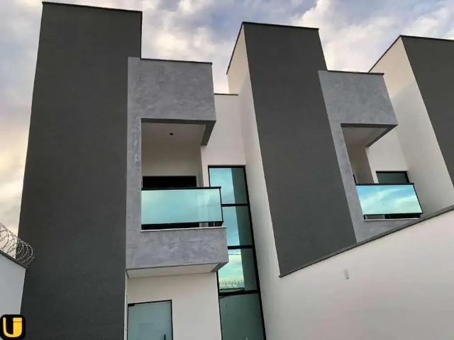 Casa / Sobrado para Venda em Uberlândia/MG Aclimação 3 Quartos