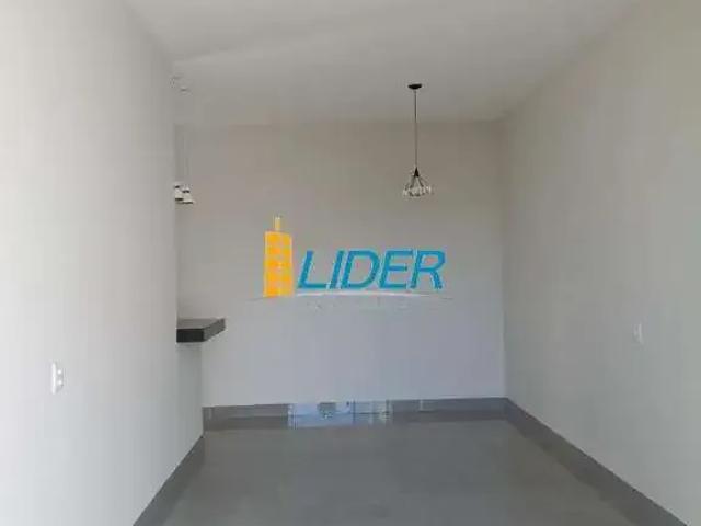 Casa / Sobrado para Venda em Uberlândia/MG Aclimação 2 Quartos
