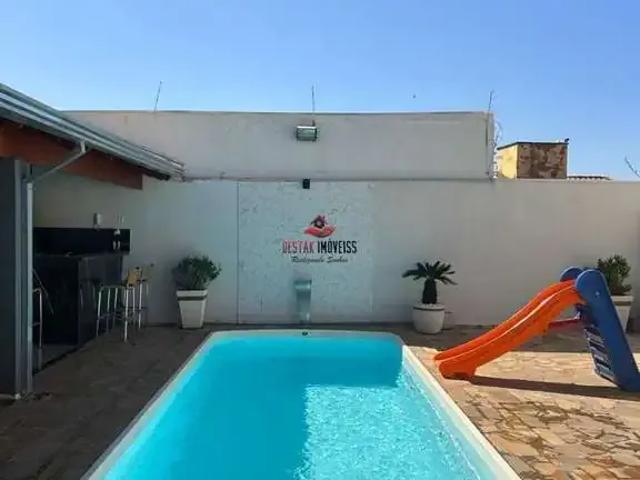 Casa / Sobrado para Venda em Uberlândia/MG Alto Umuarama 3 Quartos