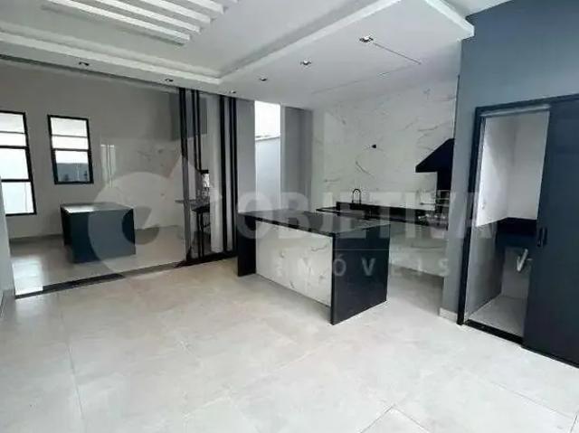 Casa / Sobrado para Venda em Uberlândia/MG Alto Umuarama 3 Quartos
