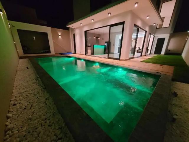 Casa / Sobrado para Venda em Uberlândia/MG Alto Umuarama 3 Quartos