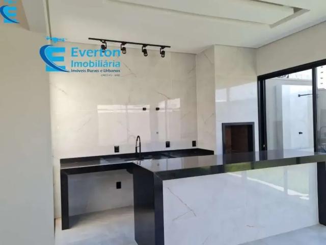 Casa / Sobrado para Venda em Uberlândia/MG Alto Umuarama 3 Quartos