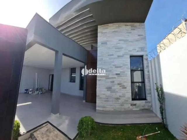 Casa / Sobrado para Venda em Uberlândia/MG Alto Umuarama 3 Quartos
