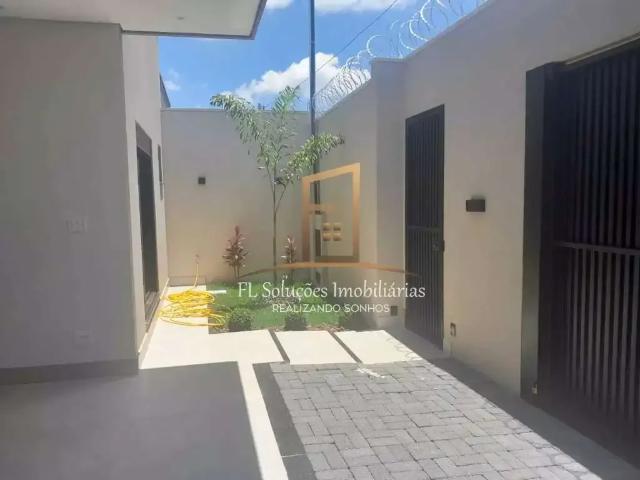 Casa / Sobrado para Venda em Uberlândia/MG Alto Umuarama 3 Quartos