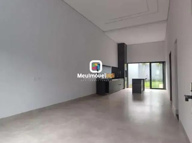Casa / Sobrado para Venda em Uberlândia/MG Alto Umuarama 3 Quartos