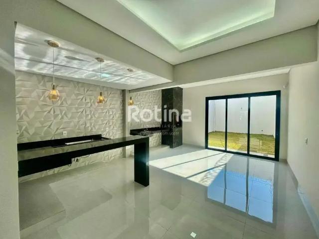 Casa / Sobrado para Venda em Uberlândia/MG Alto Umuarama 3 Quartos